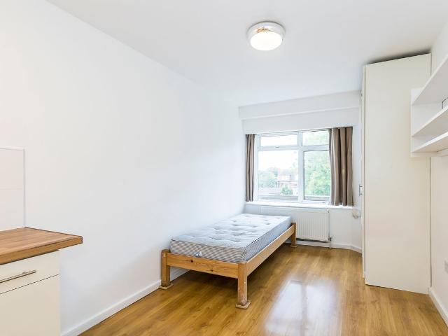 43 45 Fitzjohn's Avenue, London NW3, Studio to rent, £1,470 pcm | PrimeLocation