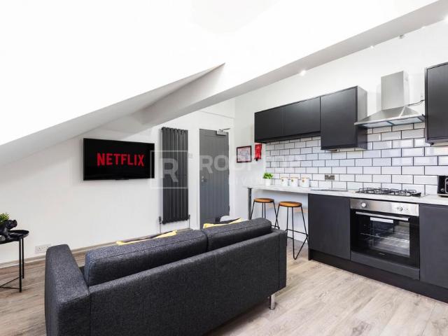 43 55 Queens Road, Leeds LS6 2 bed house to rent £1,473 pcm £340 pw