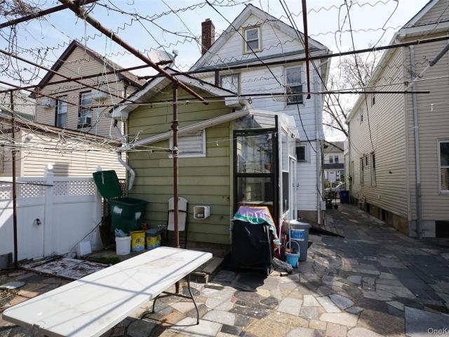 43 58 rd Street