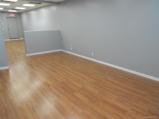43 08 Main Street 3rd Floor