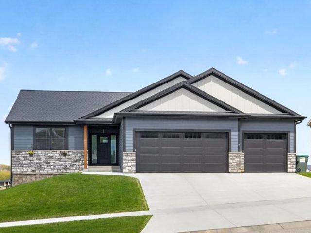 43 13th St NE, Byron, MN 55920