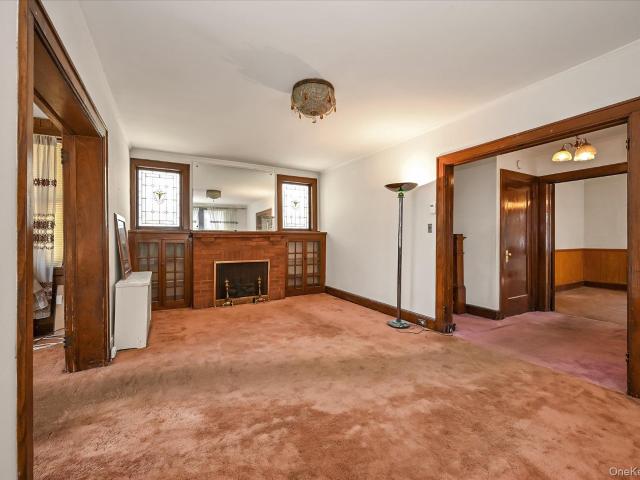 43 23 th Street | Compass