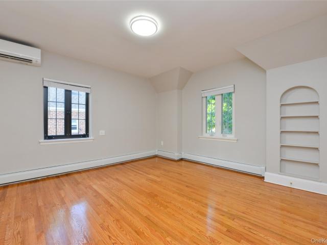 43 34 Street 2nd Floor