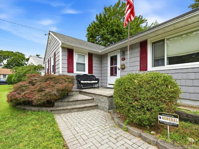 43 Tappan Avenue