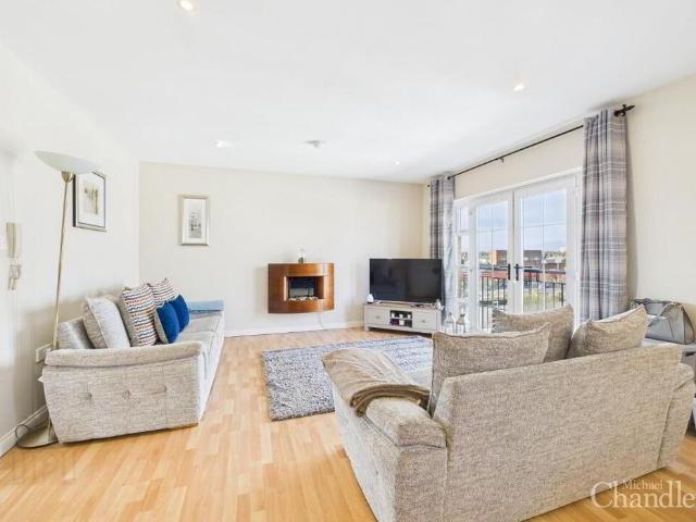 43 The Courtyard, 222 Castlereagh Road, Belfast, BT5 5FZ