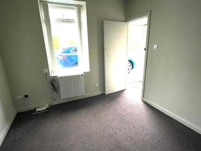 43 The Roddens, Larne, BT40 1QL