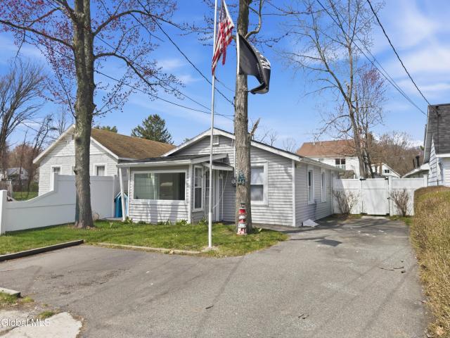 43 Virginia Ave, Colonie, NY 12205 | MLS #202615