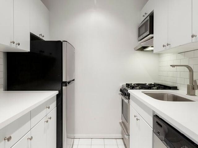 43 W 16th Street 4H