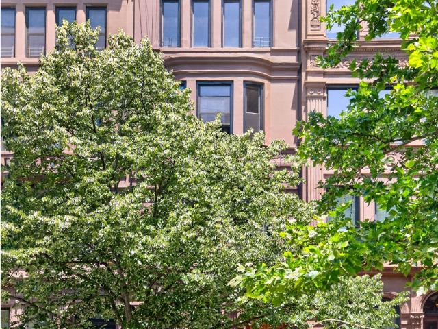 43 W 84TH Street