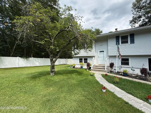 43 Walter Drive
