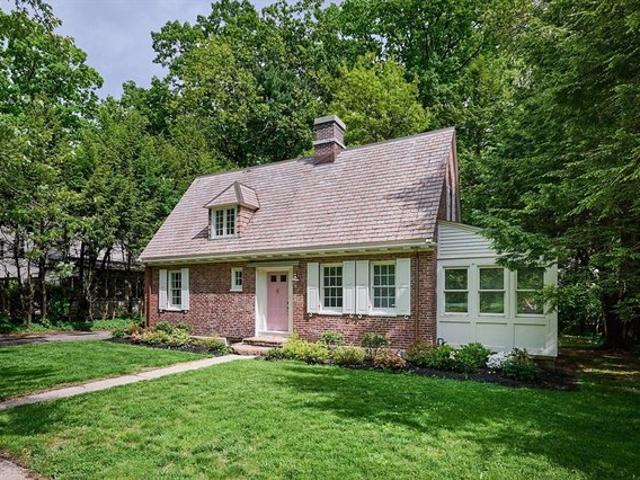 43 Woodlawn Ave, Northampton, MA 01060