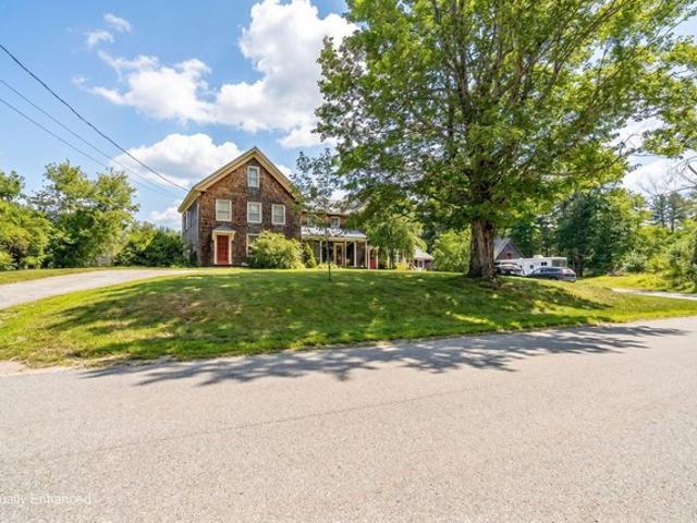 43 York Rd, Minot, ME 04258