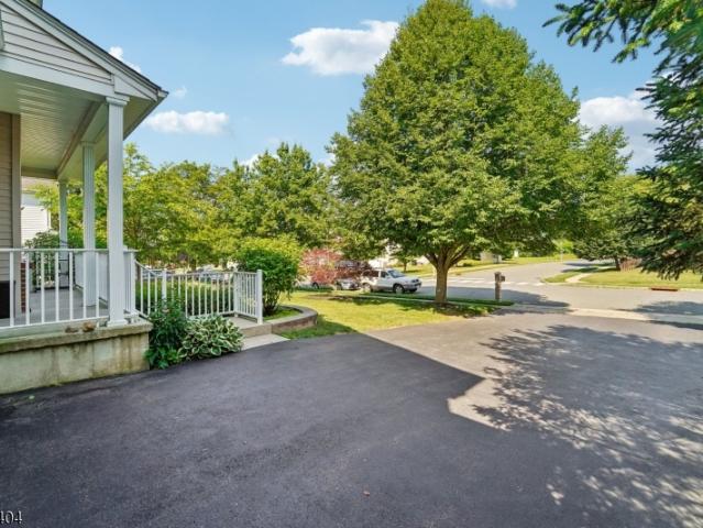 43 Alvin Sloan Ave