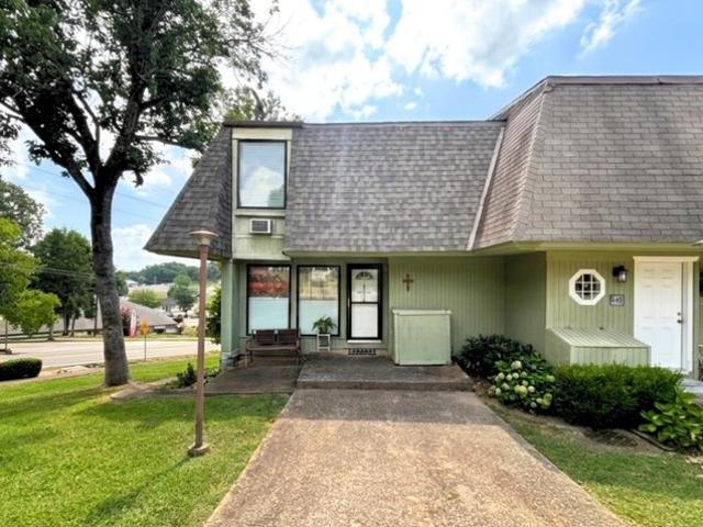 43 Annette Rd, Cherokee Village, AR 72529