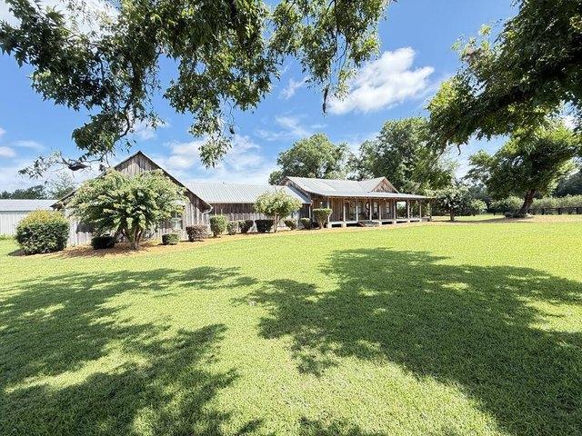 43 and 107 Huffer Rd, Douglas, GA 31533