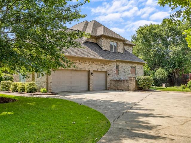 43 Appian Circle