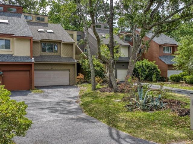 43 Arabian Drive