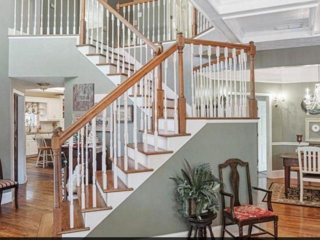 43 Aviary Lane