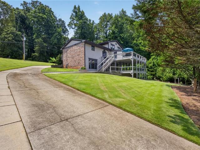 43 Bailey Drive SW