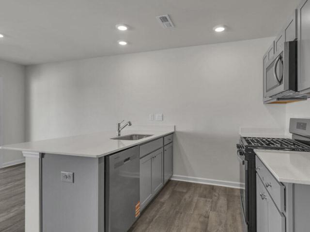 43 Bee Garden Court
