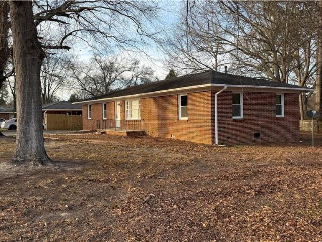 43 Bell St, Hartwell, GA 30643 | MLS #7700
