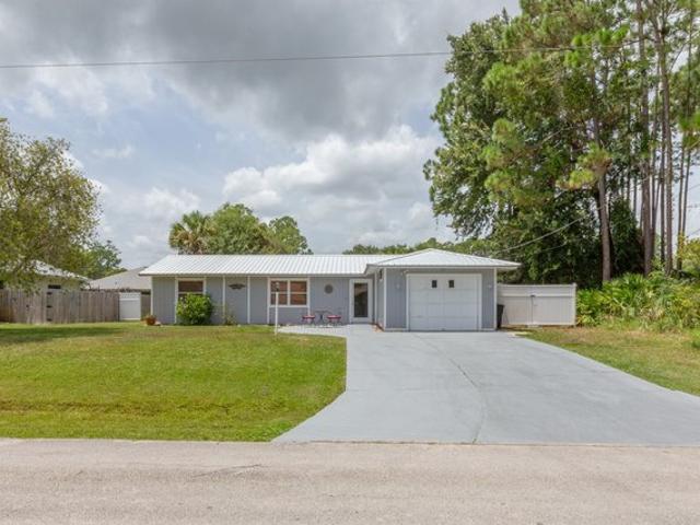 43 Bressler Ln, Palm Coast, FL 32137