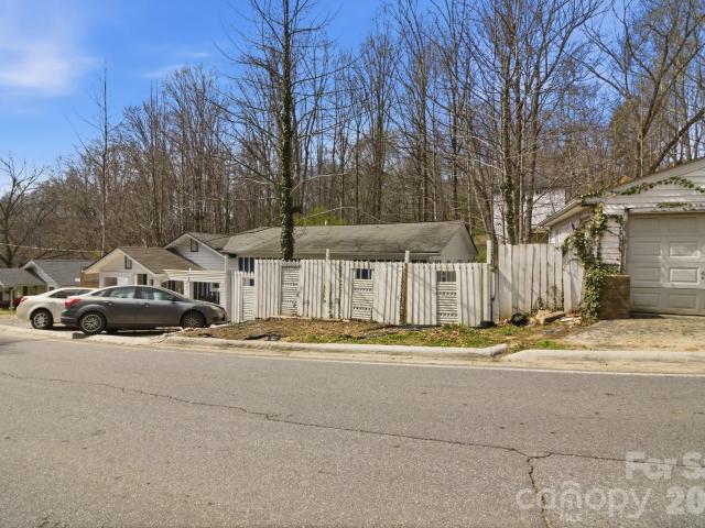 43 Candler School Road