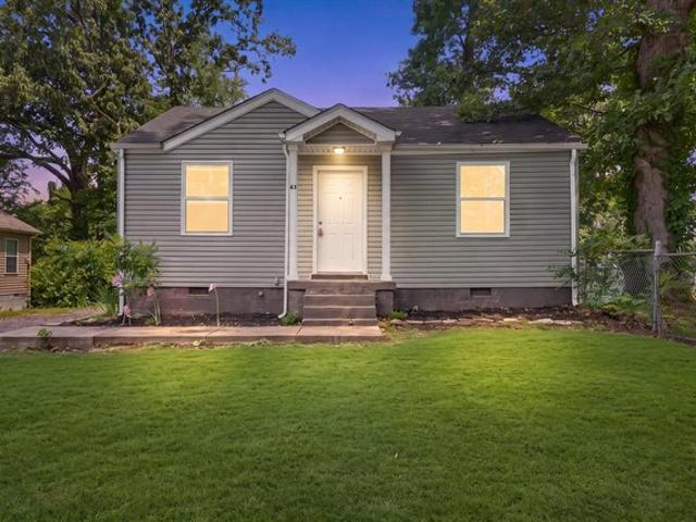 43 Chestnut Dr, Clarksville, TN 37042