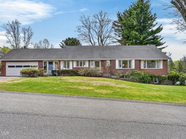43 Coolidge Rd, Amsterdam, NY 12010
