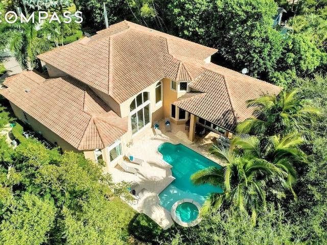 43 Coconut Ln, Ocean Ridge, FL