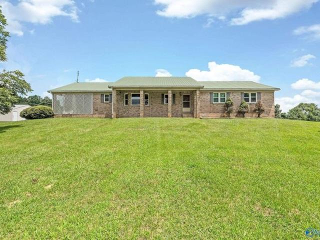 43 County Road 1202, Vinemont, AL 35179