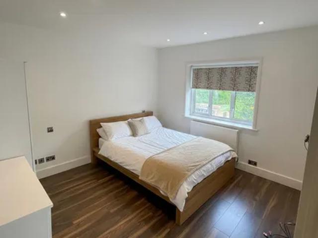 43 Cleveland Gardens, London, SW13 0AE, United Kingdom | 1 bed house for rent #158548978 | Rentberry