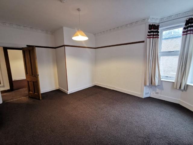 43 Cleghorn Street, West End, Dundee