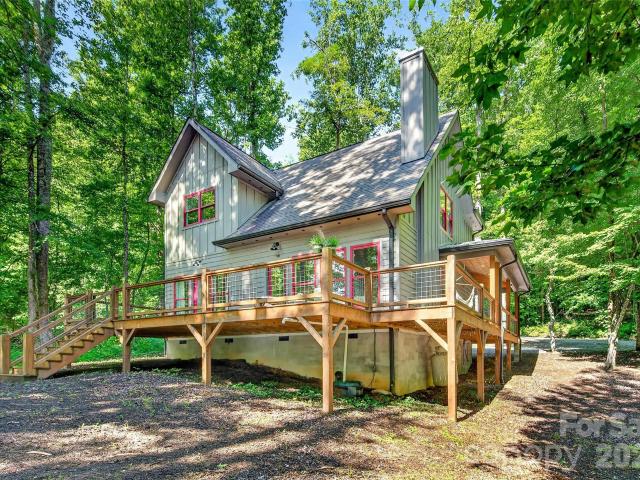 43 Clinchfield Gap Road