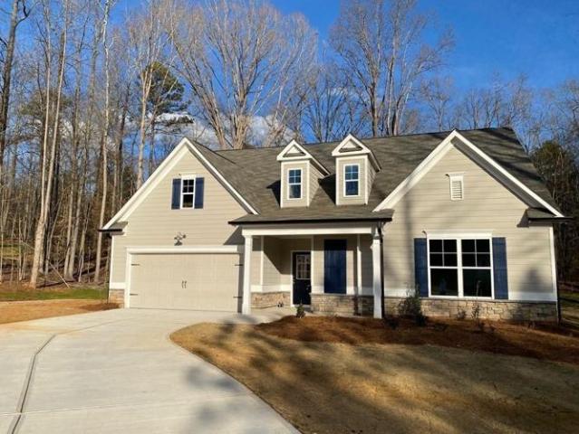 43 Crystal Ln, Commerce, GA 30529