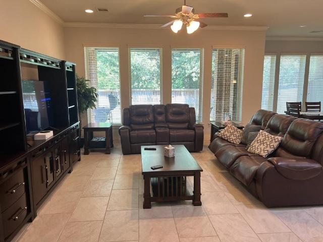 43 Daffodil Meadow Pl, Tomball, TX 77375 | MLS #28656 | Compass