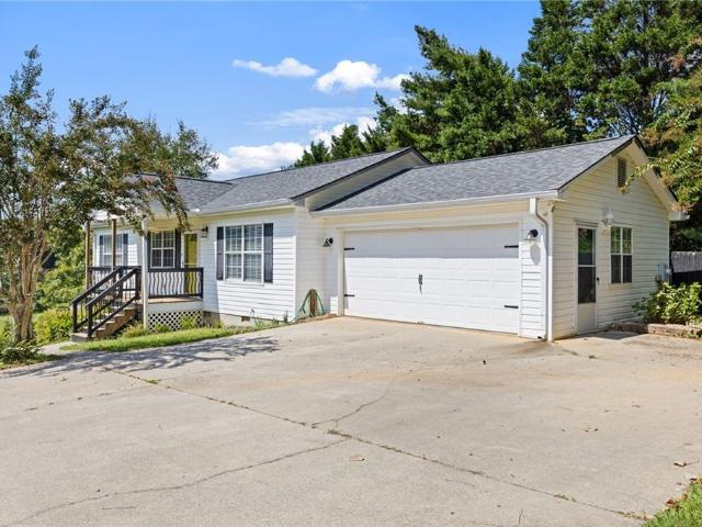 43 Dawson Trace