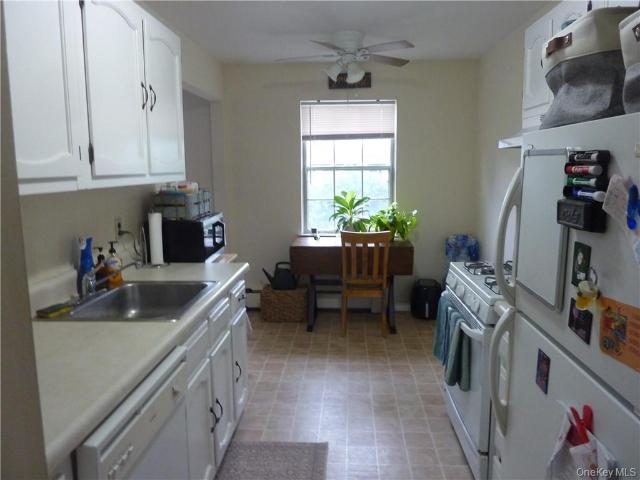 43 Doxbury Lane 43