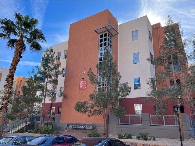 43 E Agate Ave Unit 201, Las Vegas, NV 89123