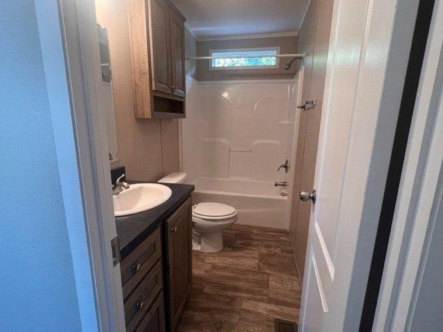 43 E Cardinal Ln, Lawrenceville, GA 30044