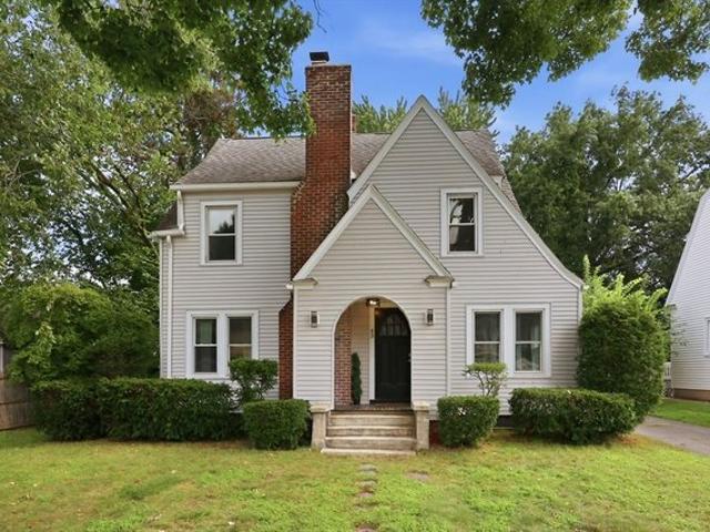 43 Eddywood St, Springfield, MA 01118