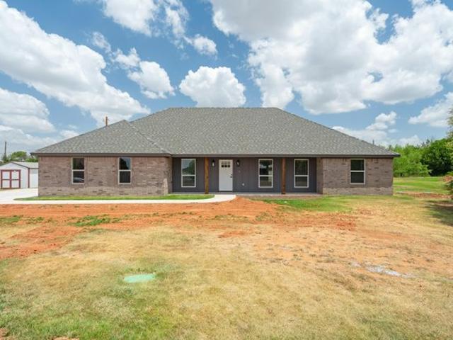 43 Edgewater Dr, Wichita Falls, TX 76308