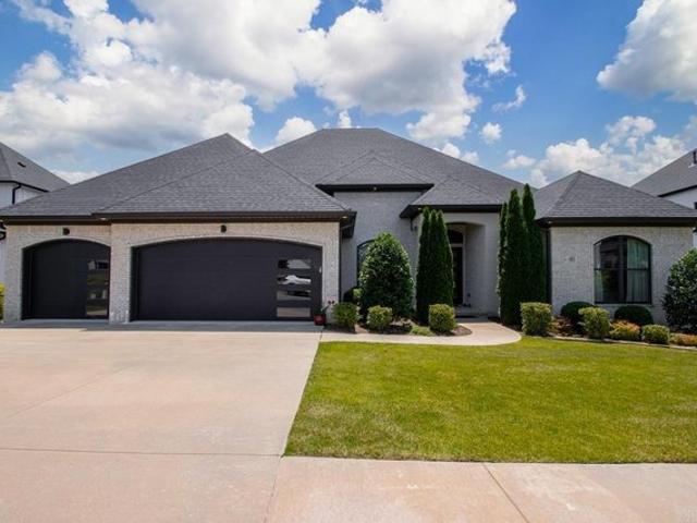 43 Falstone Dr, Little Rock, AR 72223