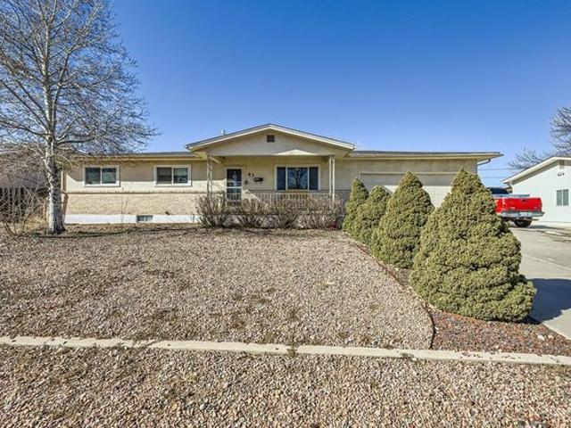 43 Fordham Cir, Pueblo, CO 81005