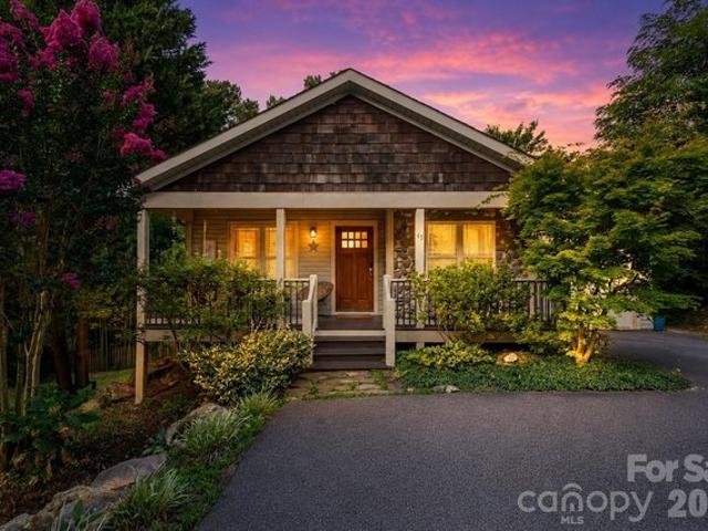 43 Flynn Branch Rd, Asheville, NC 28804
