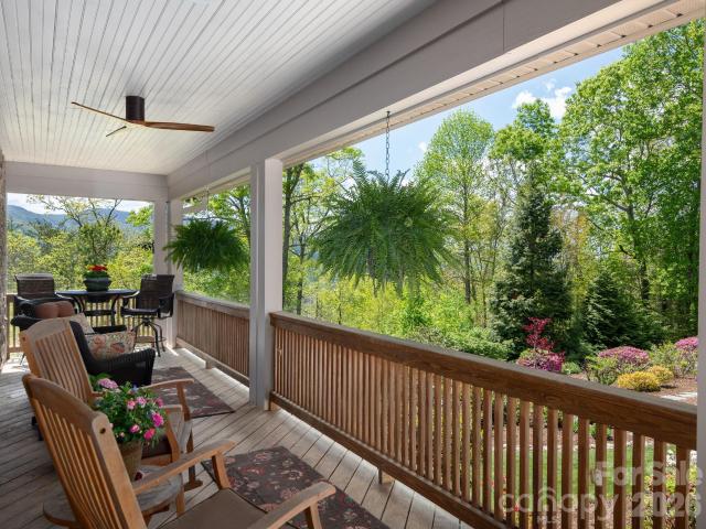 43 Galax Lane