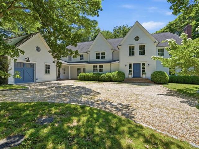 43 Gardiners Bay Dr, Shelter Island, NY 11964