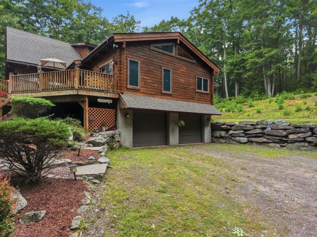 43 Goldring Drive