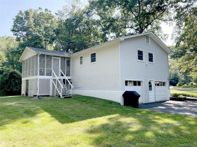 43 Julie Drive