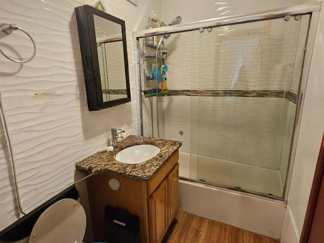 43 Kissena Boulevard 402